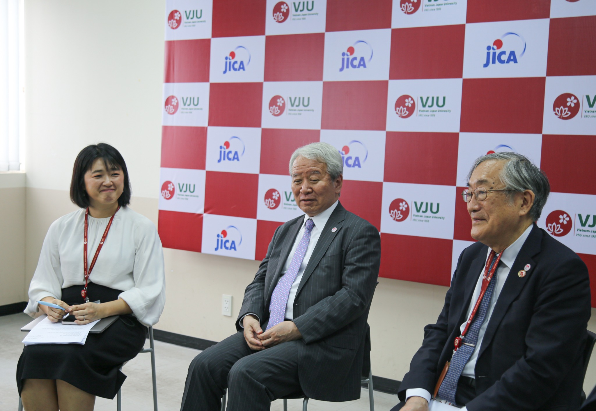 田中明彦JICA理事長による「JICAチェア特別講義」を実施 - Vietnam Japan University