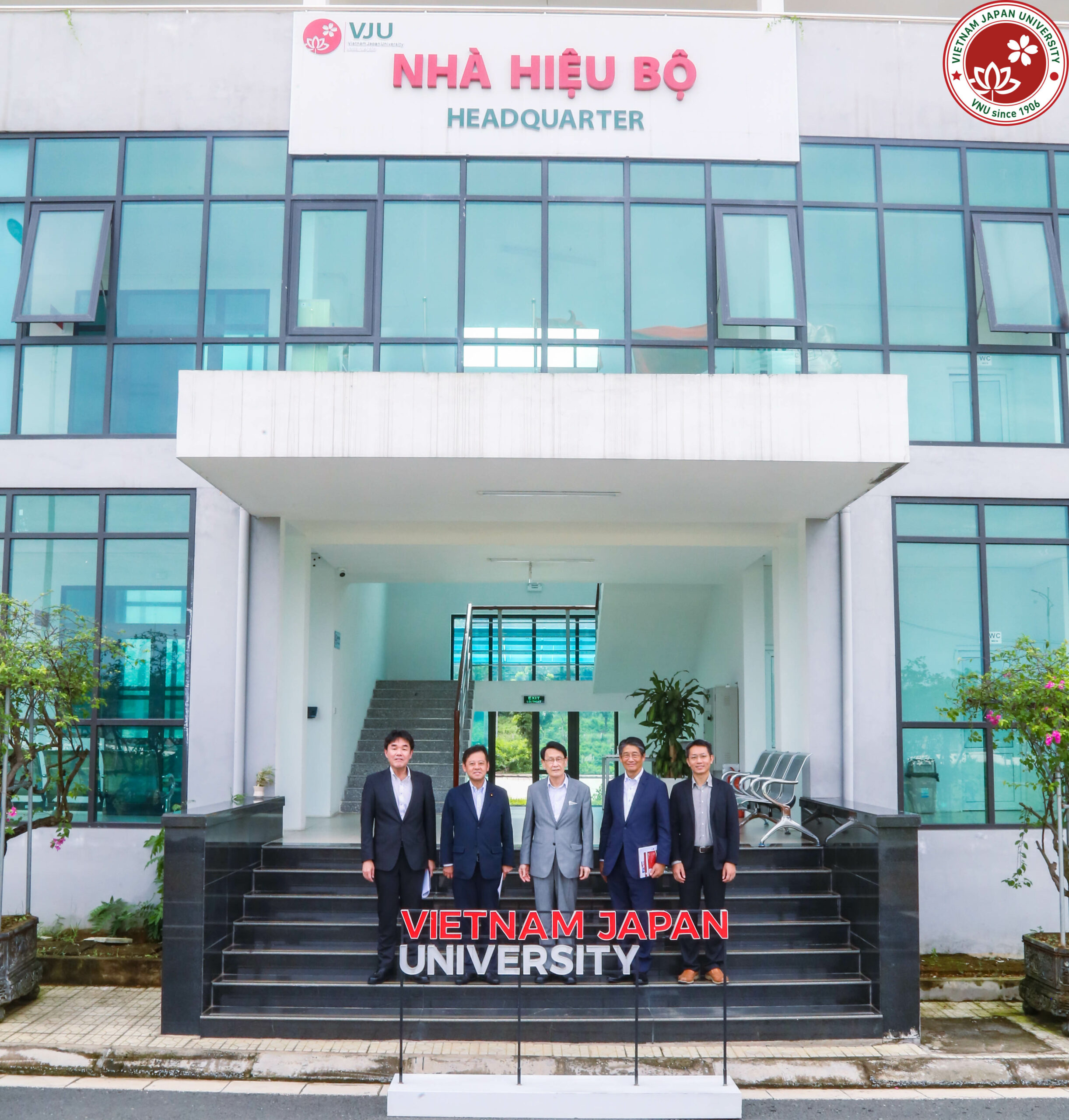 CHÍNH KHÁCH KỲ CỰU NHẬT BẢN THĂM VJU - Vietnam Japan University